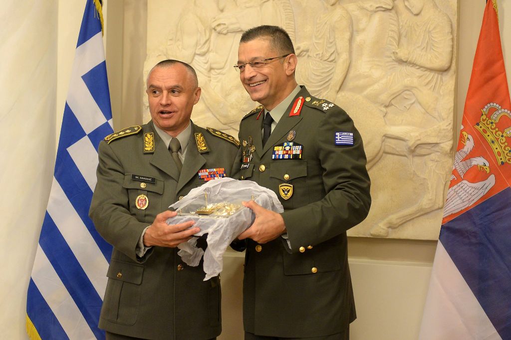 Επίσκεψη στο ΓΕΣ του Διοικητού Χερσαίων Δυνάμεων της Σερβίας ...
