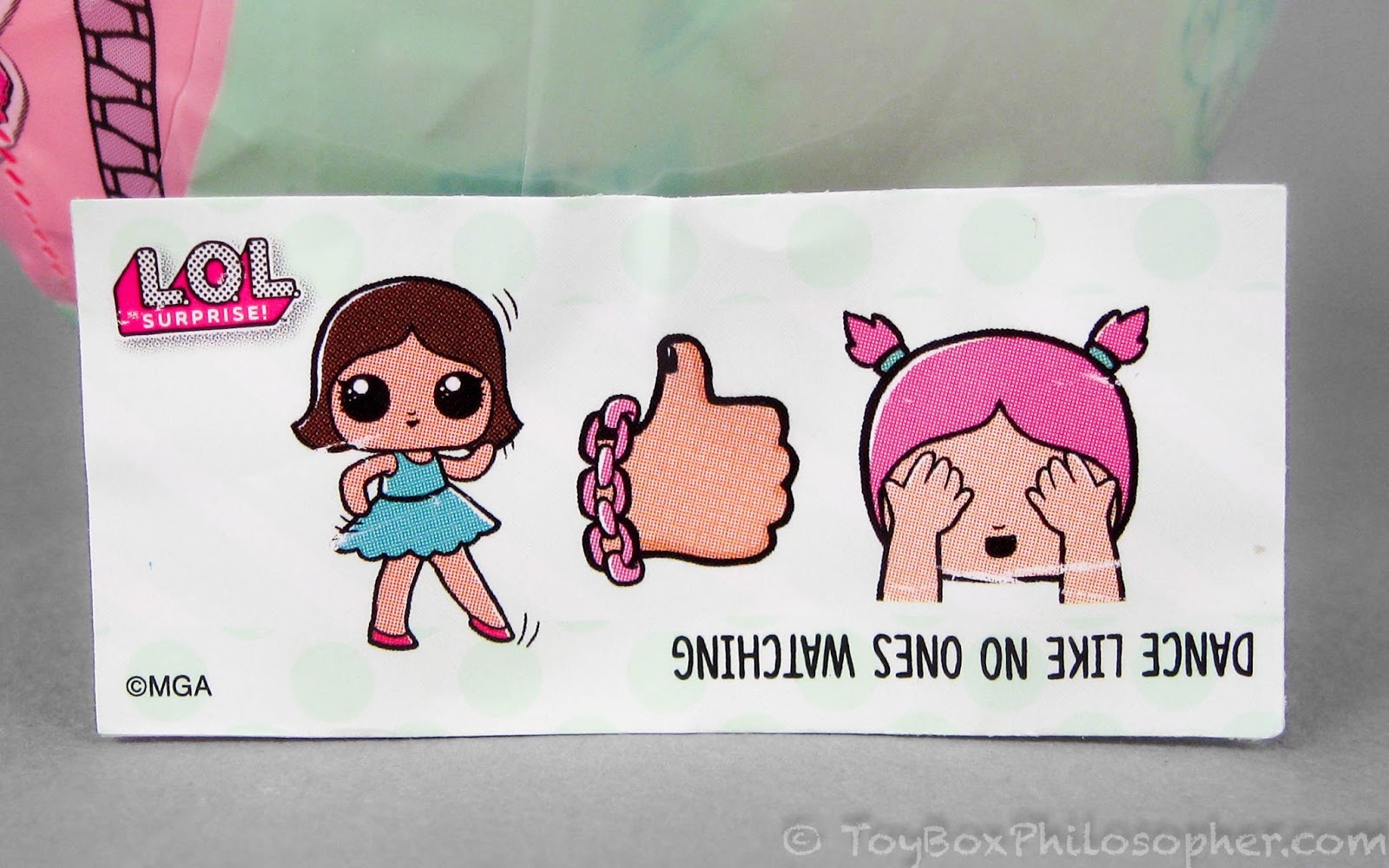 Sunday Surprise: L.O.L. Glitter Series and Pets! | The Toy Box Philosopher