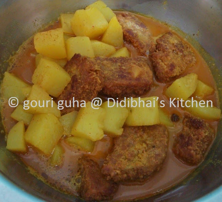 Didibhai’s Kitchen: Dhokar Dalna – Home-made Instant Dhoka -- Something ...