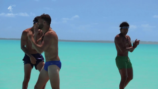 Jamie Hodge nudo: il belloccio di Shipwrecked mostra culo e pacco - BitchyX