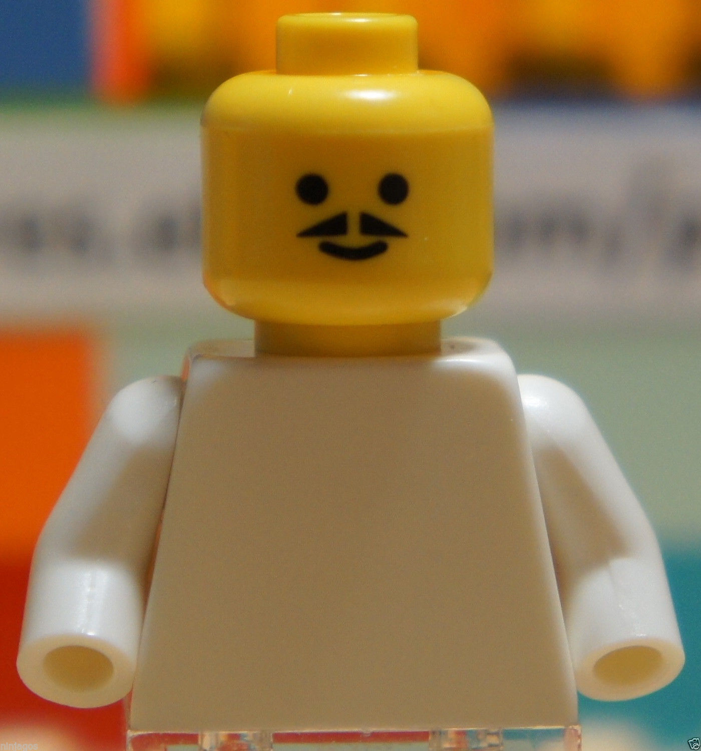 LEGO Head Face HAPPY GUY Classic Smiley w/ Moustache - Part for ...