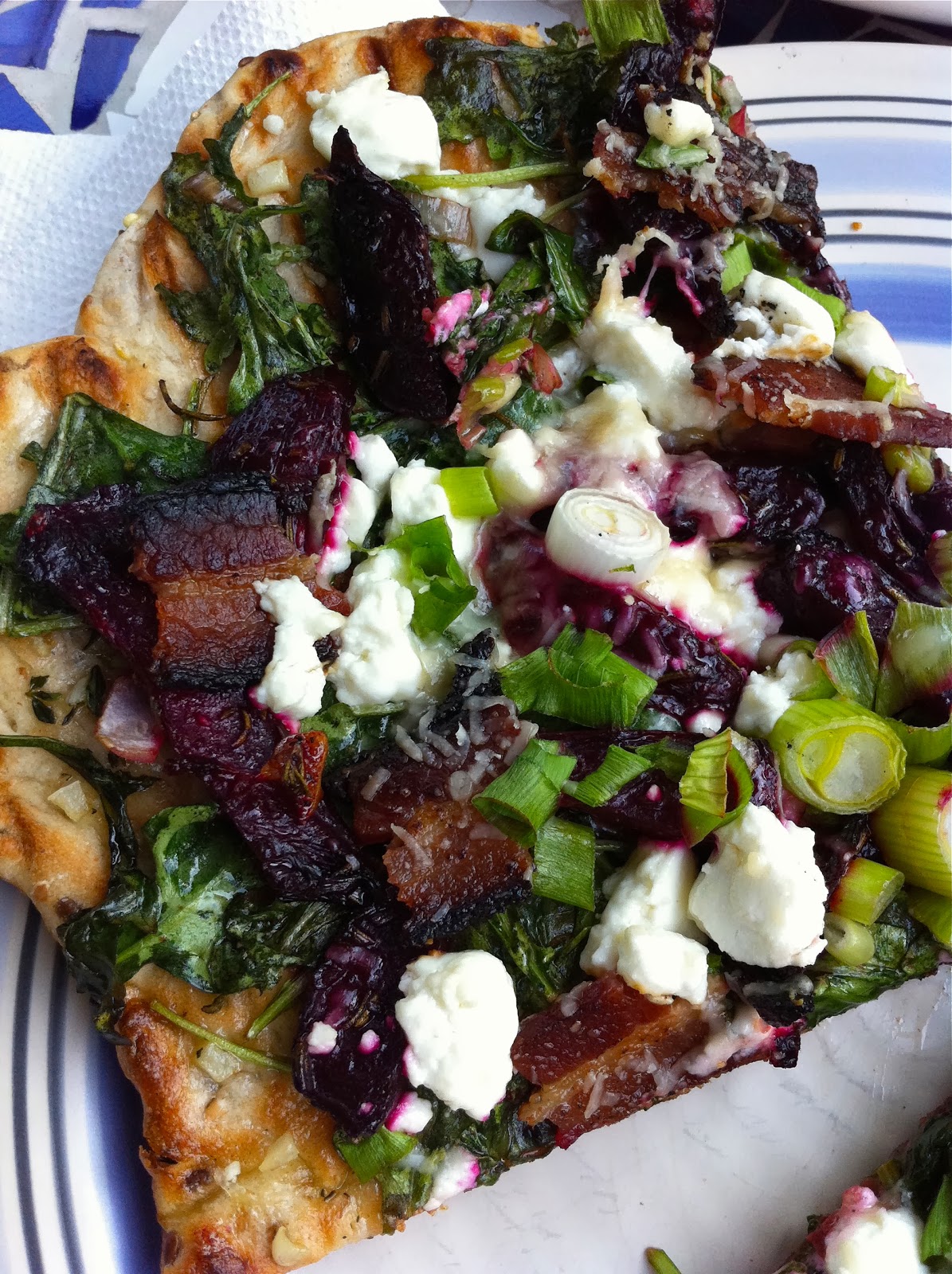 LaraThalice: Beet Pizza with Arugula and Goat Cheese