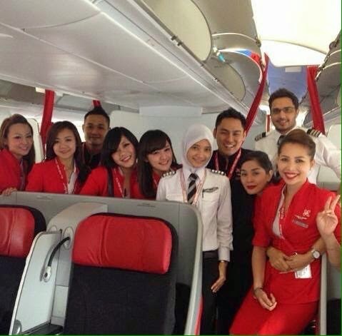 ZZZ News & Story: Personal petite Women Pilots AirAsia