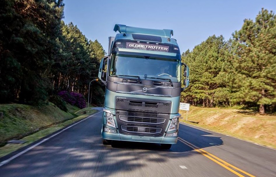 Auto Sueco vende primeiros modelos do novo FH