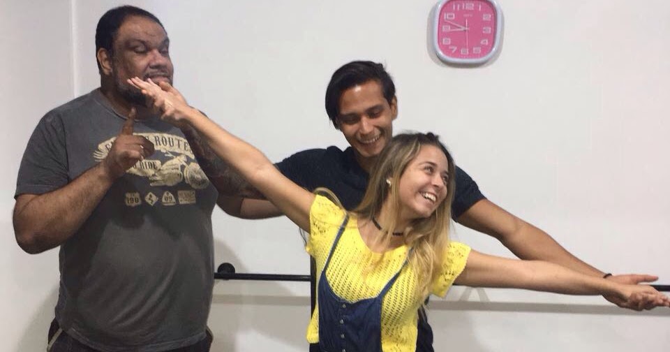 Amanda Ribeiro se prepara para peça de teatro - Baphos! | Notícias ...