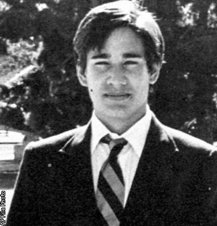 Susana P. García Roversi: Andrew Phillip Cunanan: "Después de mí, el ...