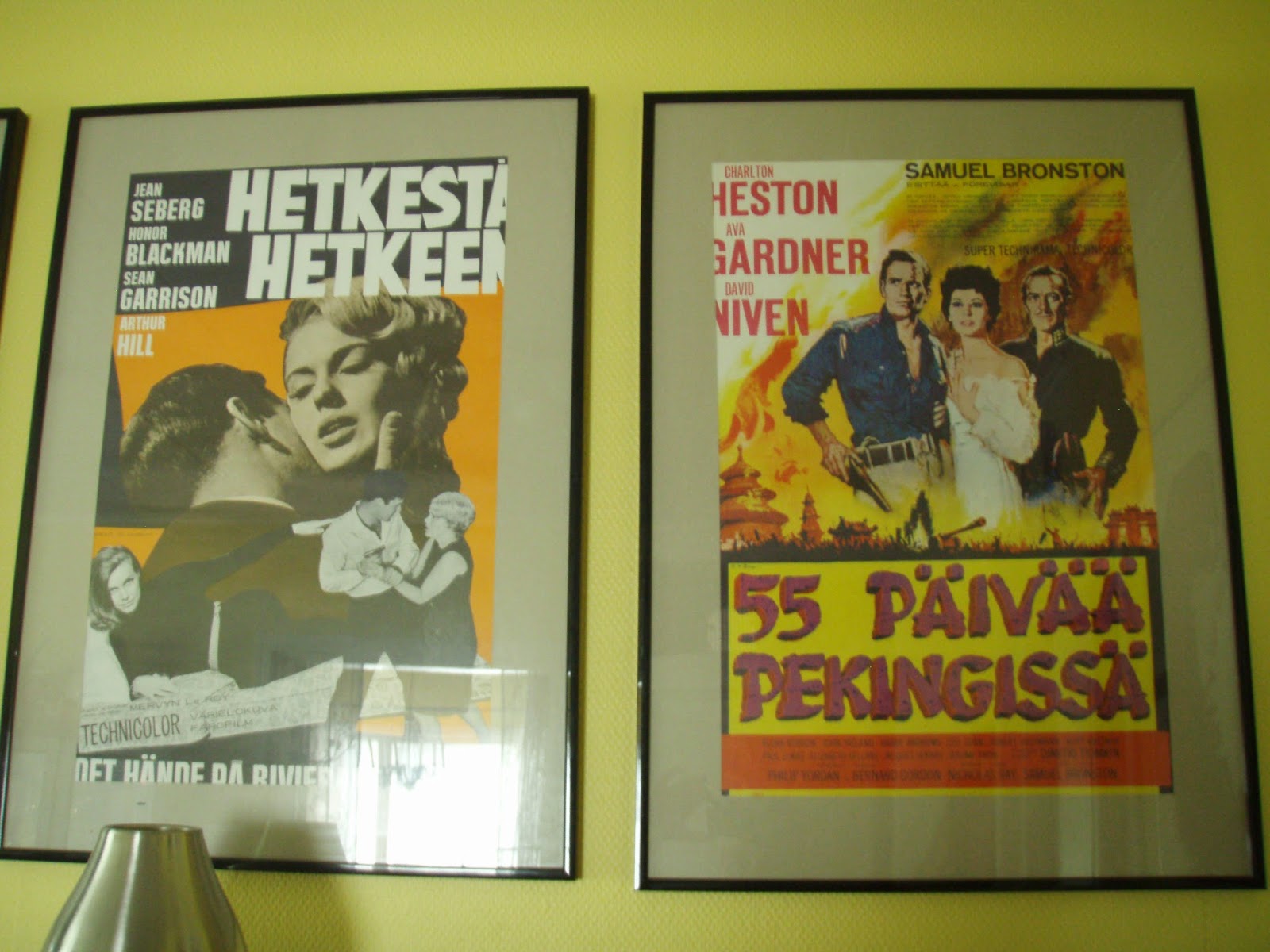 Blondi ja rintamamiestalo: Vanhat elokuvajulisteet