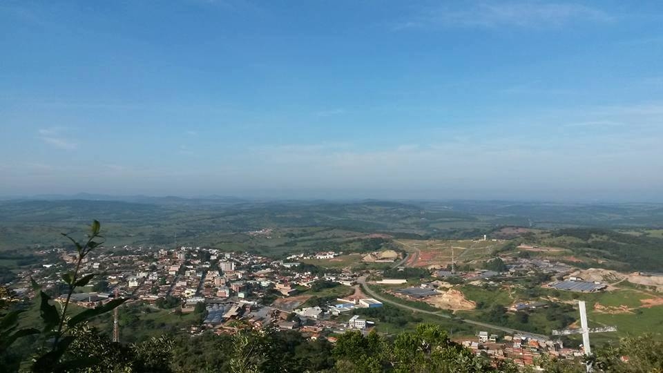 TURISTANDO PELO MUNDO: Igaratinga, Minas Gerais - Cercada pelo mar de ...