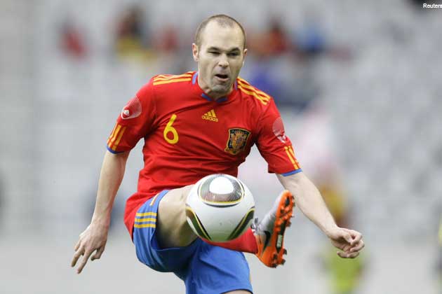 Football Players: Andres Iniesta Lujan Profile and Images,Pictures 2012