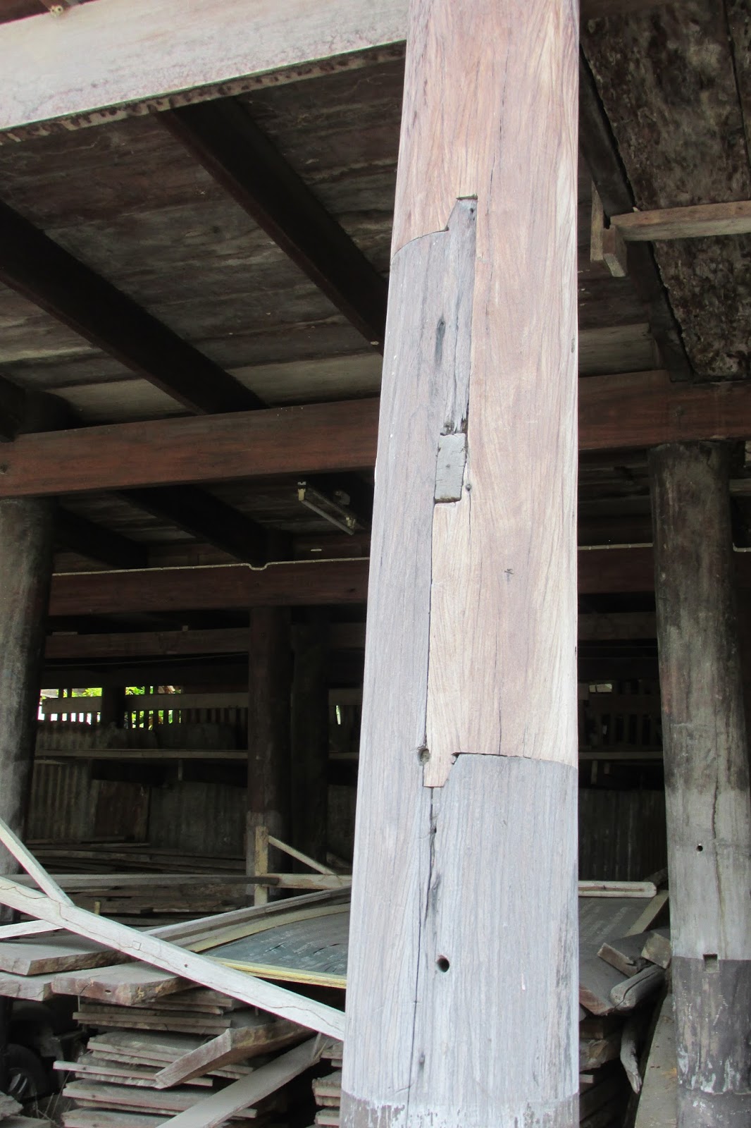 Jon Radojkovic: Thai Timber Frame Notches