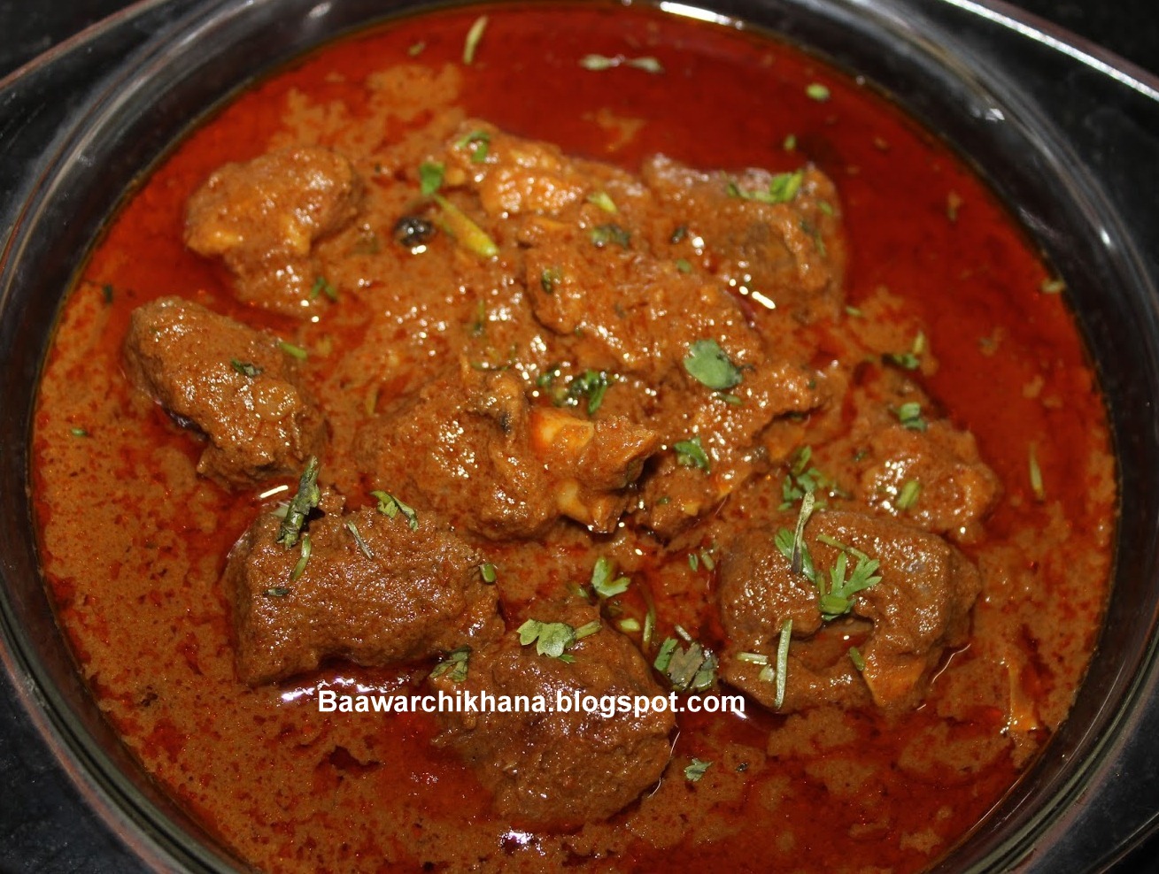 Baawarchikhana: KOLHAPURI MUTTON RASSA