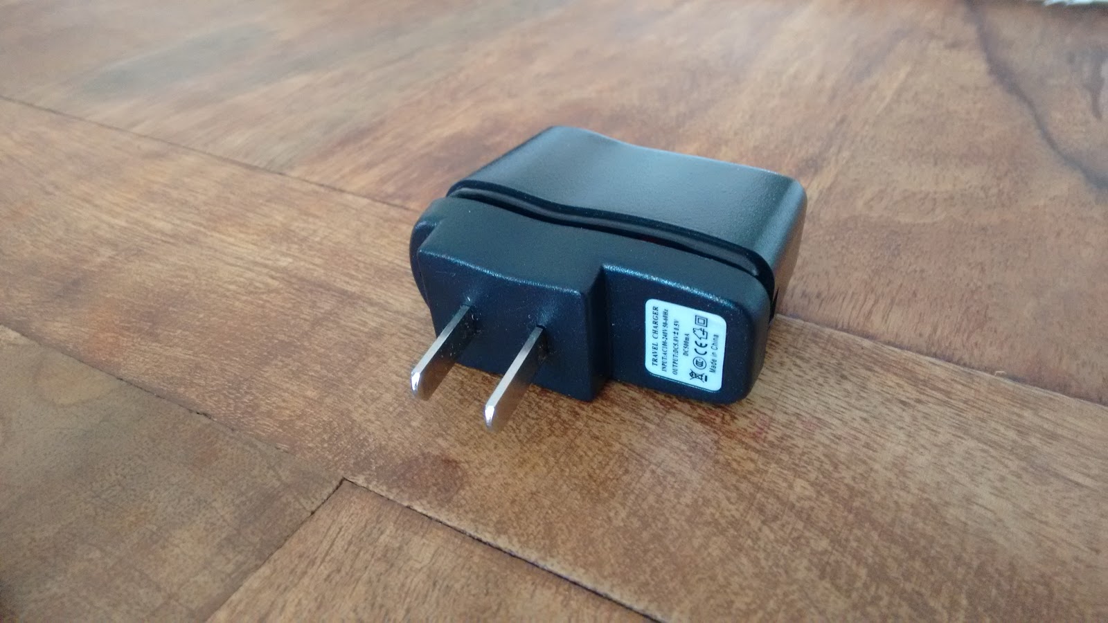 Breaking open a fake mobile phone charger: undesrtanding Zener diodes ...