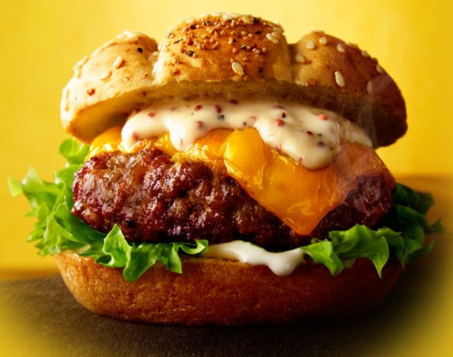 KFC Japan Gets Another Beef Burger