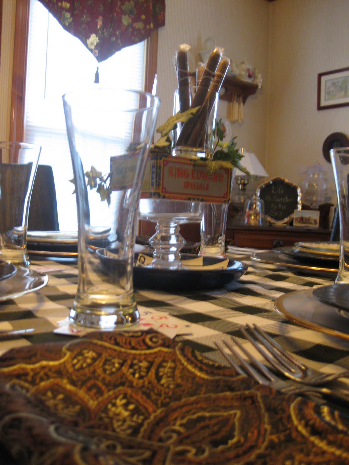 Mid-Atlantic Martha: Hubby's Birthday Tablescape