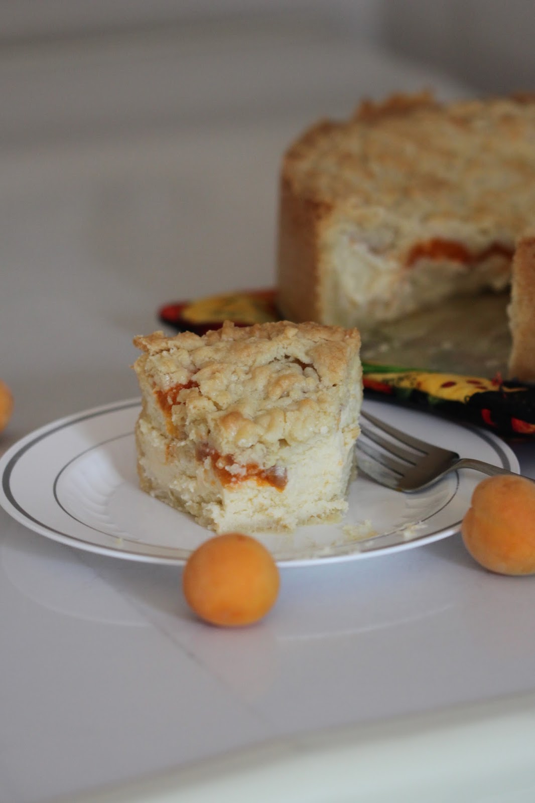 Apricot Cheesecake with Crumb Topping