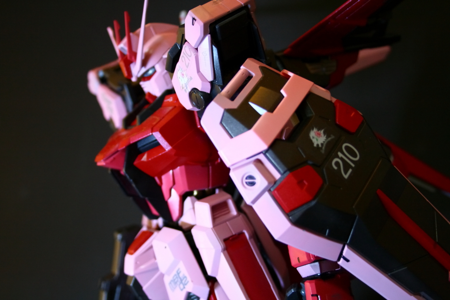 Seven6398 ver.2: PG Strike Rouge