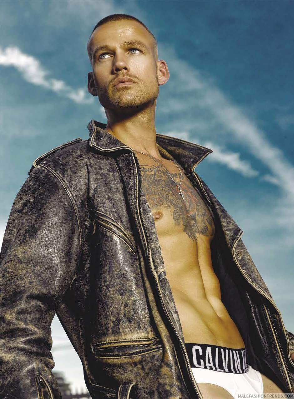 Daan Akkerman para ADON Magazine en fotos de Onder Konuralp