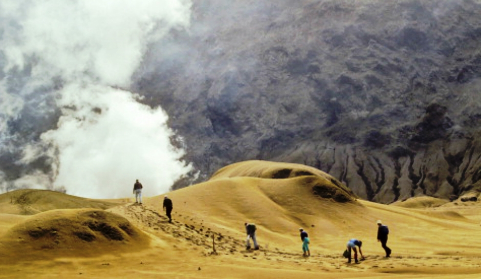 ‘Zombie volcano’ slowly grows beneath New Zealand | Geology In