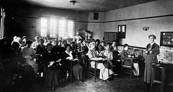 greenwich history: Suffrage School in 1917
