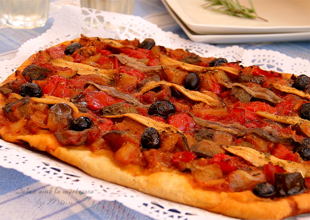 Cocina con Mina: Coca de recapte amb/con samfaina