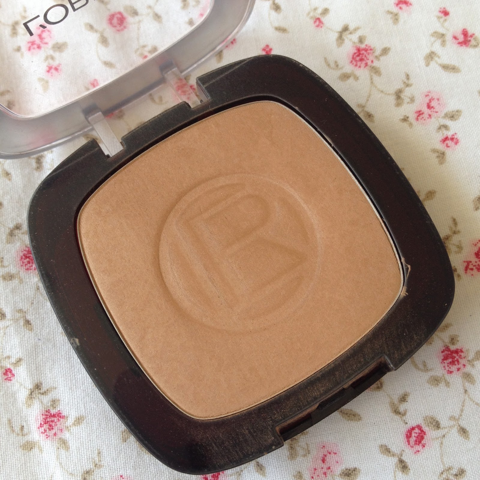 Laura Hartshorn: Fashion & Beauty: Review | L'Oreal Glam Bronze