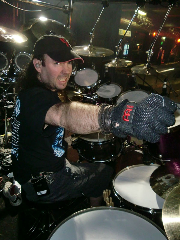 Zona Rock Dan Metal : DAVE MACINTOSH "Compact Dynamo"