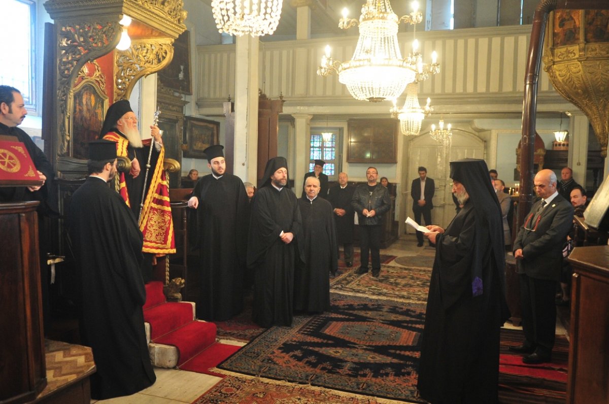 ΦΩΣ ΦΑΝΑΡΙΟΥ: ΣΥΓΧΑΡΗΤΗΡΙΑ ΤΟΥ ΟΙΚΟΥΜΕΝΙΚΟΥ ΠΑΤΡΙΑΡΧΟΥ ΣΤΟΝ ΝΕΟ ...