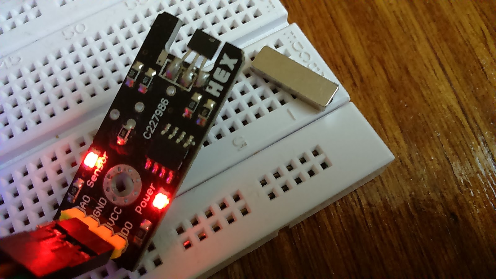 Seba Electronic Labs: [Arduino 12] Velocímetro de bicicleta (1/3)