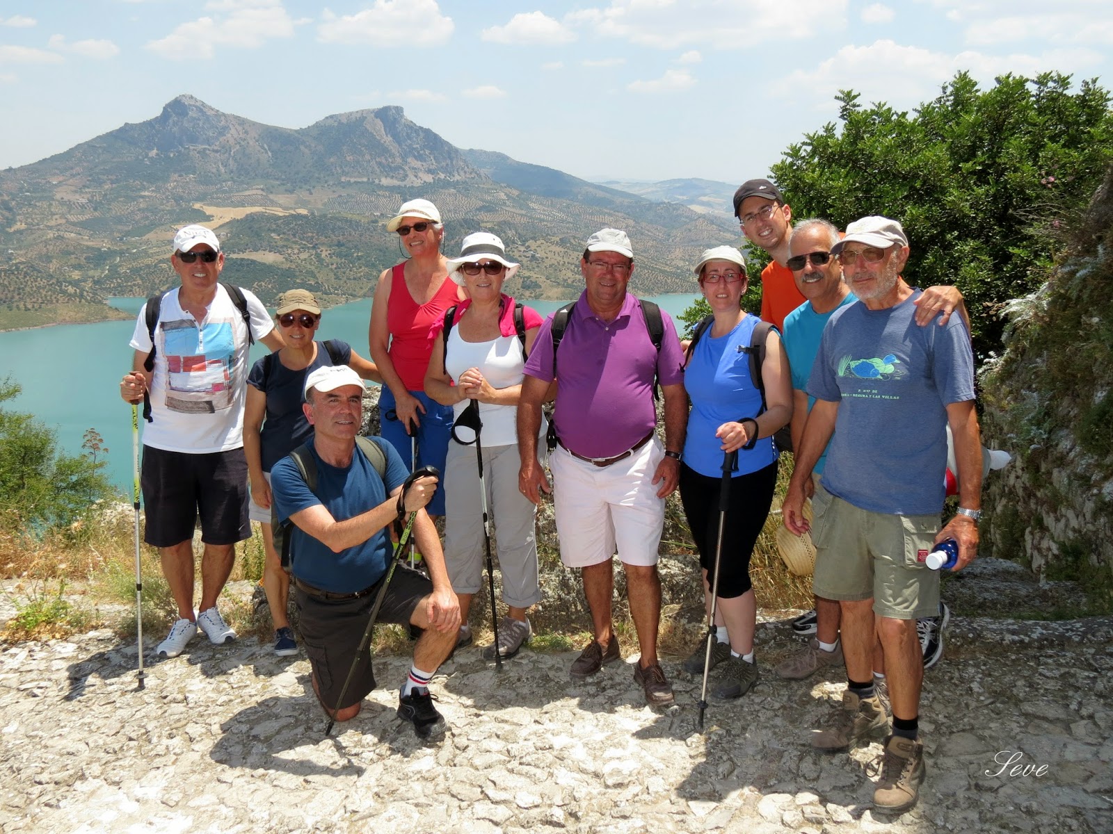 Asociación Deportivo-Cultural Roteña "En Ruta": ZAHARA DE LA SIERRA ...