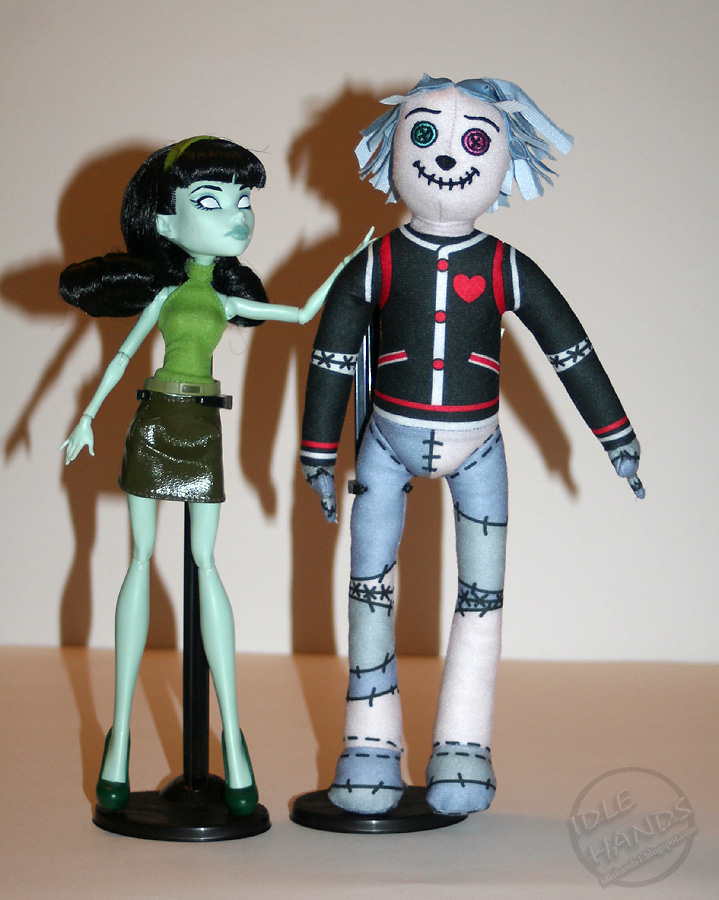 Monster High Scarah Scream and Hoodude Revealed! | NataliezWorld