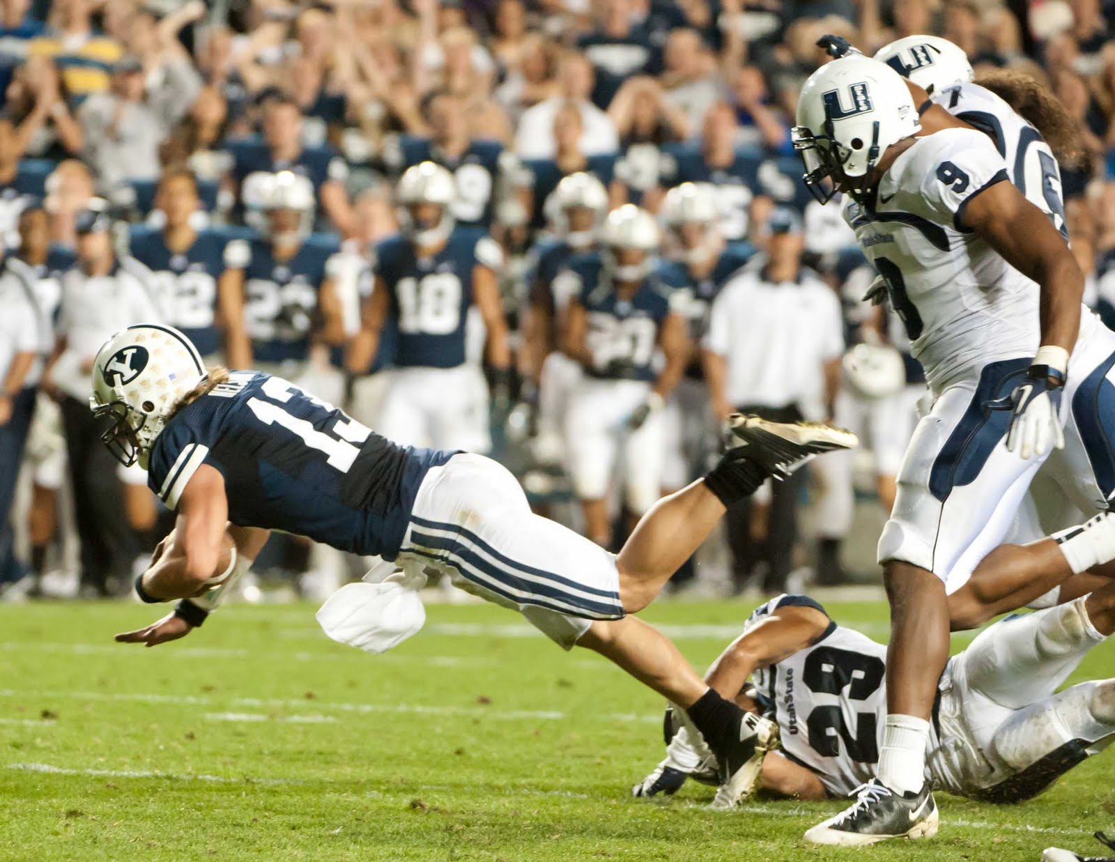 Luke Hansen Photography: BYU Football vs Utah State 2011 - Provo, Utah