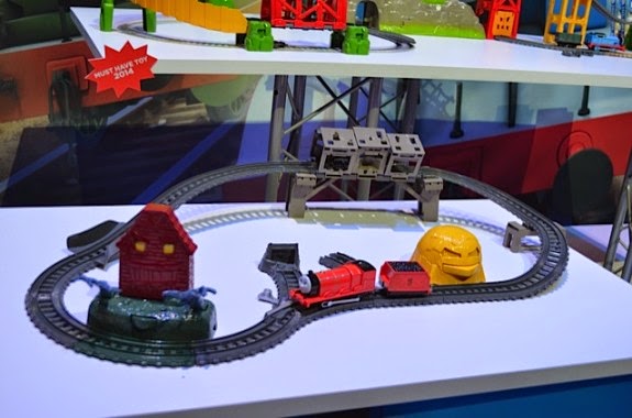 The Thomas and Friends Review Station: NWR Editorial: Trackmaster 2014 ...