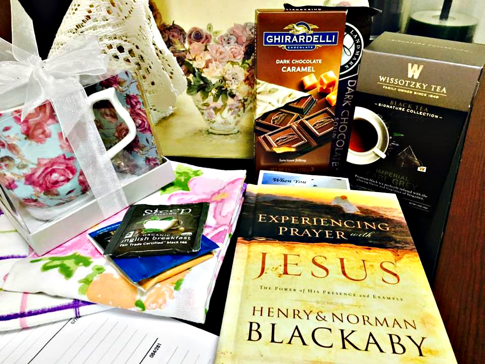 {Revealing of Tea Cup and Mug Exchange}