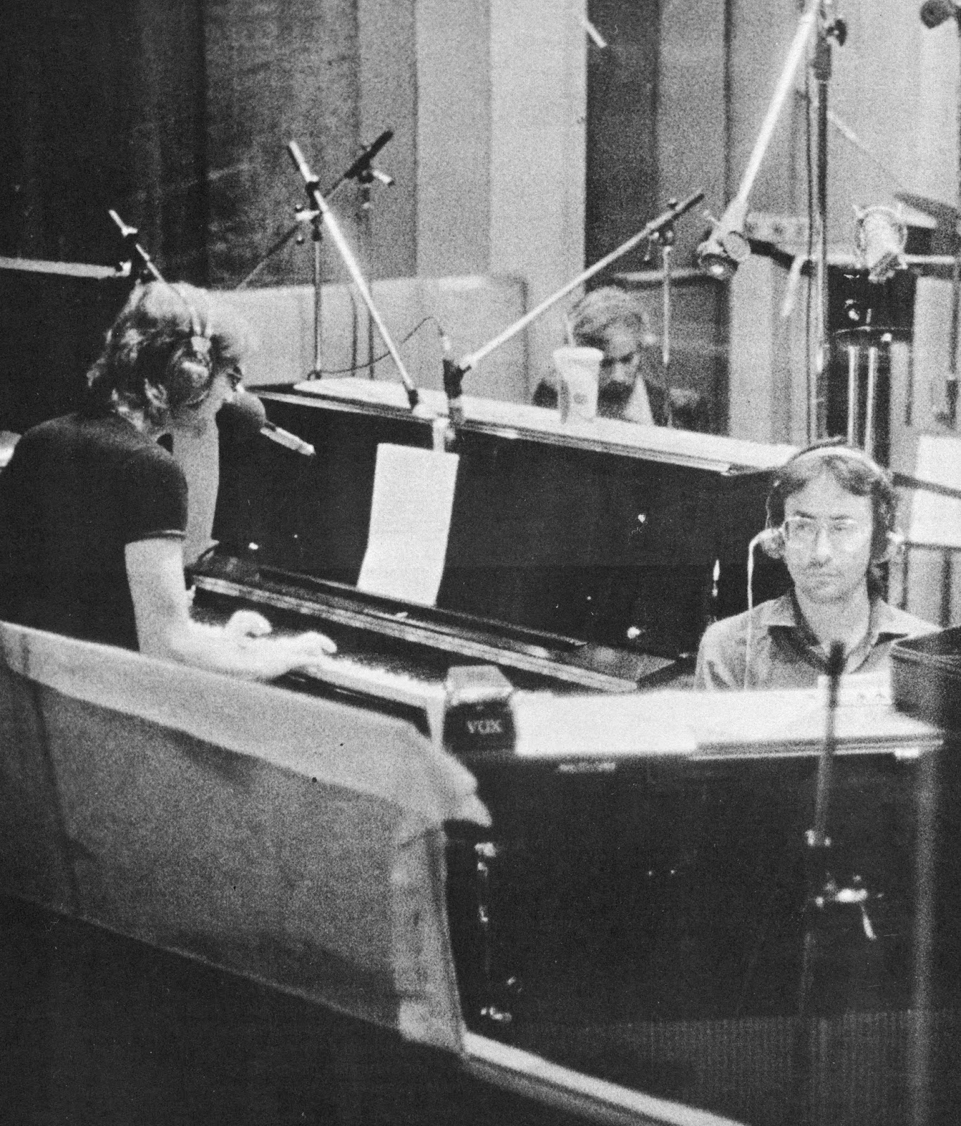 Meet the Beatles for Real: Walls and Bridges session