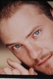 CINEPHAGEMANIAC: DECES A 40 ANS DE L'ACTEUR EVAN HELMUTH (The Devil Inside)