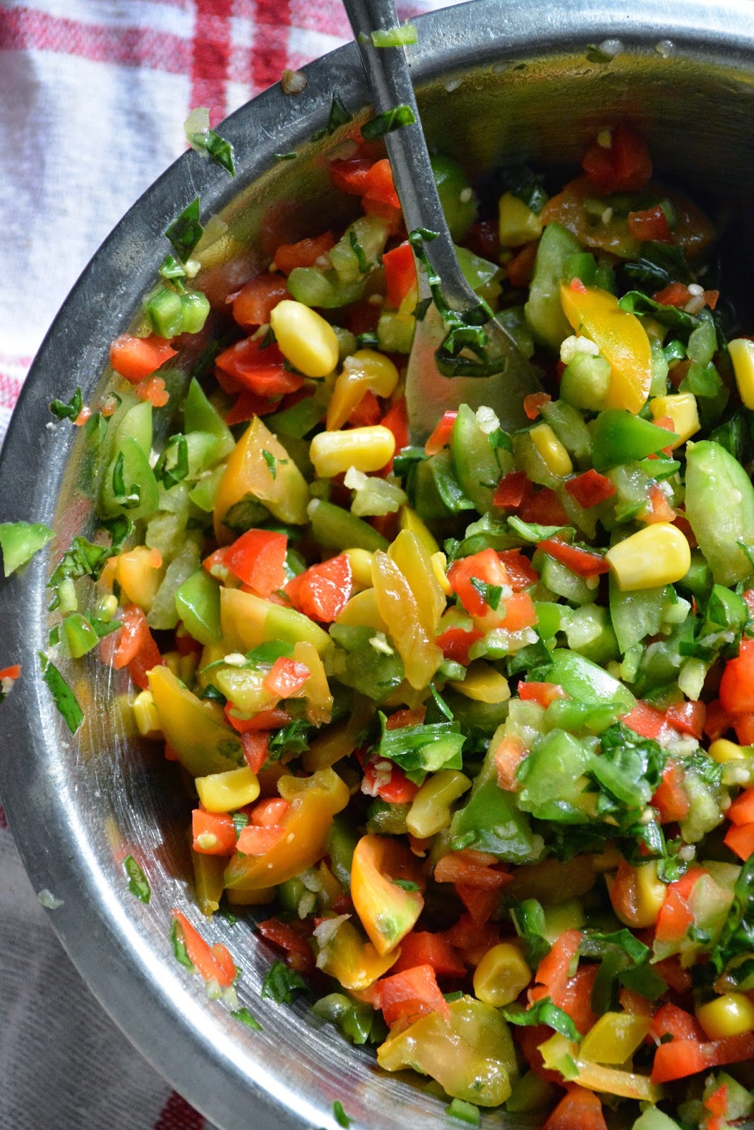 Girl In An Apron: Fresh Corn and Tomatillo Salsa