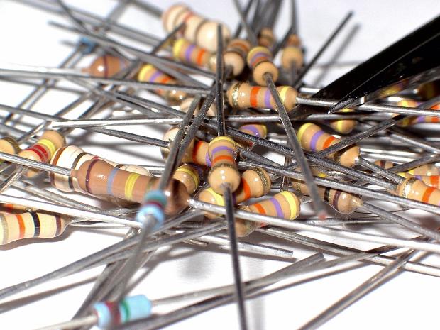 Mengenal Komponen Elektronika : Resistor(2)