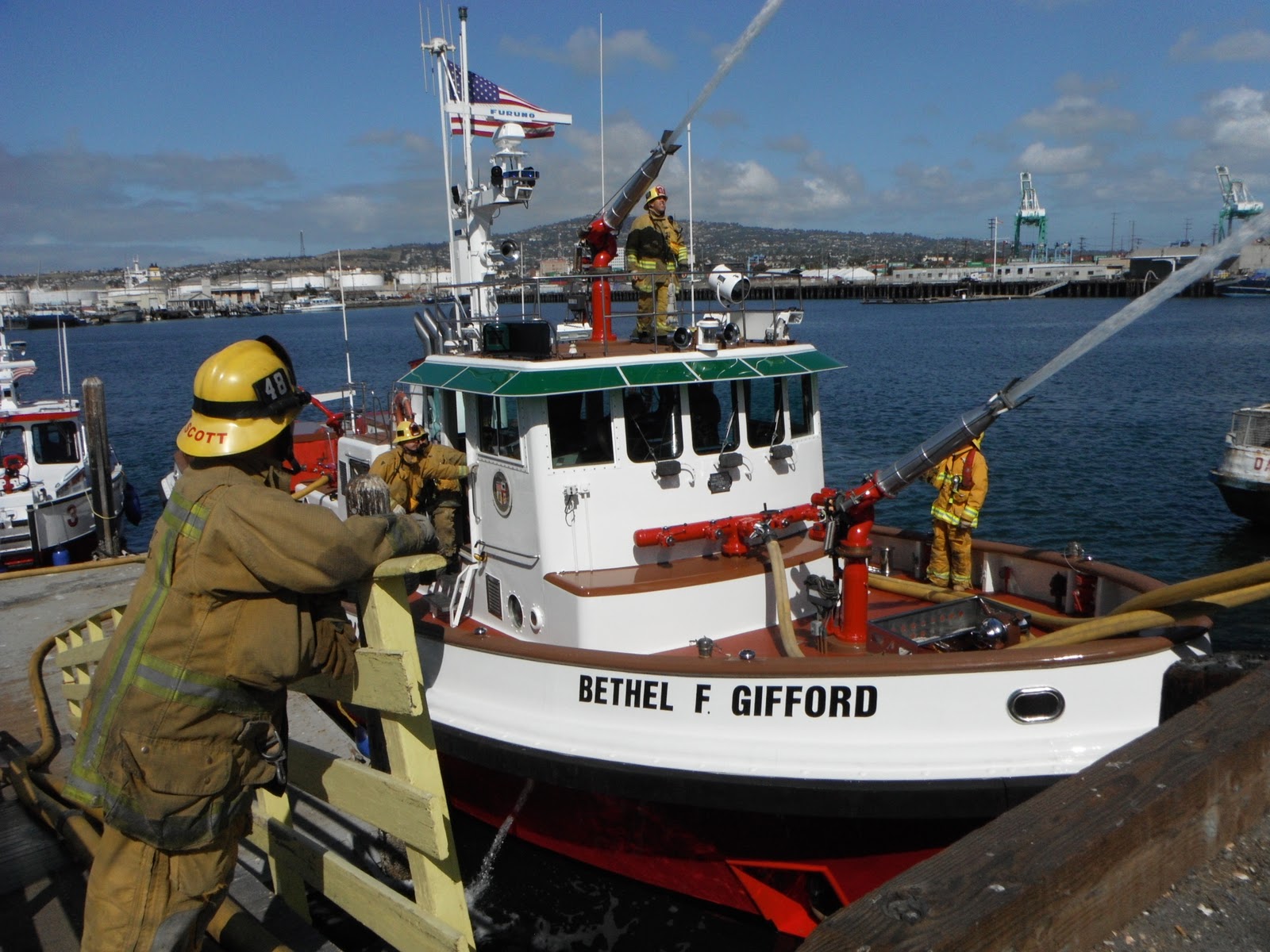 LAFD- Dive Search and Rescue Team: Battalion 6 Multi-Company Drill