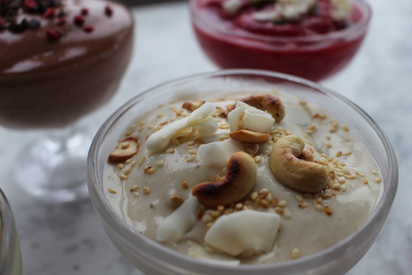 HEALTHY BANANA SUNDAES | SOPHLALOOK