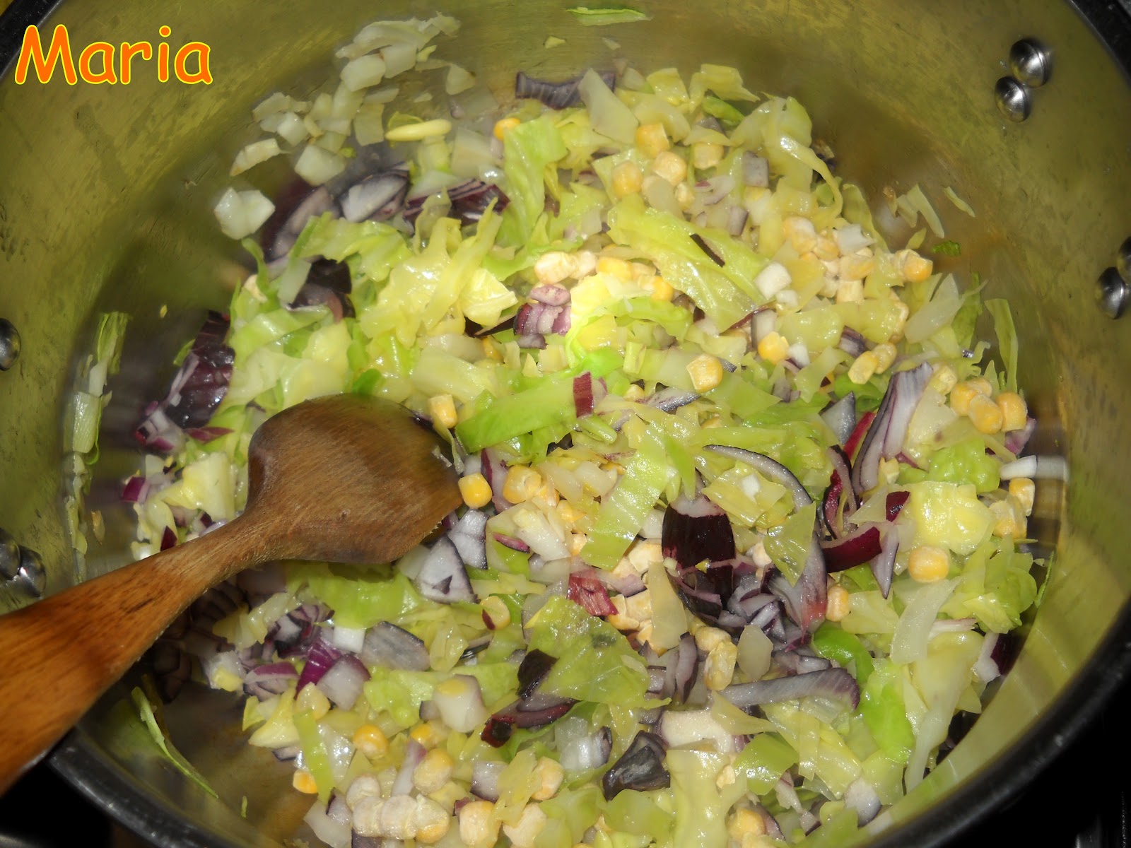 EN LA COCINA: SOPA DE REPOLLO CON CURRY