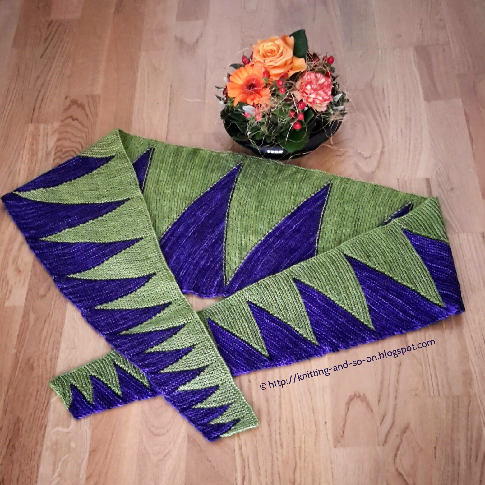 Knitting and so on: Monster Tooth Scarf