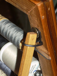 HeartSong Studio: HeartSong Studio's Weaving Spool Rack