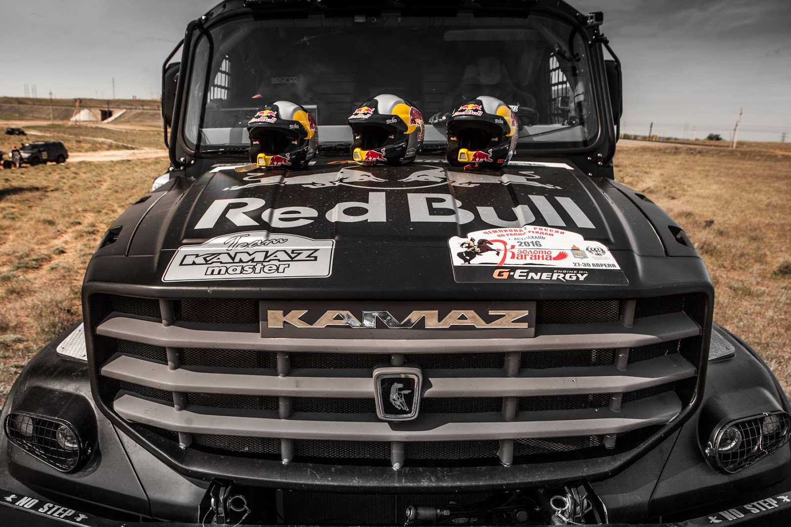 DIECIOCHO RUEDAS: KAMAZ ESTRENA NUEVO CAMIÓN KAMAZ - ZETRO CONVENCIONAL ...