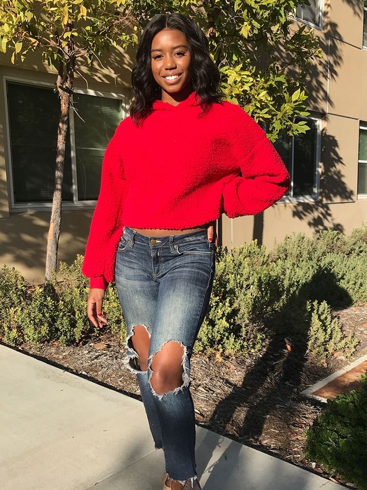 9 Awesome Ways To Style A Crop Top - Candy Crow