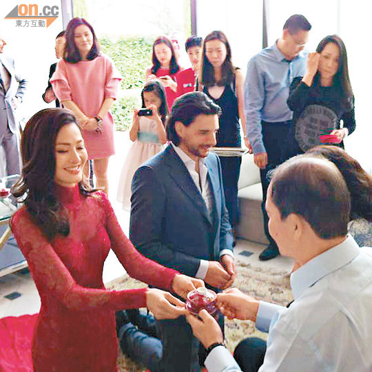 Kathy Chow marries French boyfriend, a glamorous and romantic wedding ...