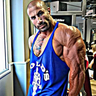 world bodybuilders pictures: espanol bodybuilder Fernando Jimenez