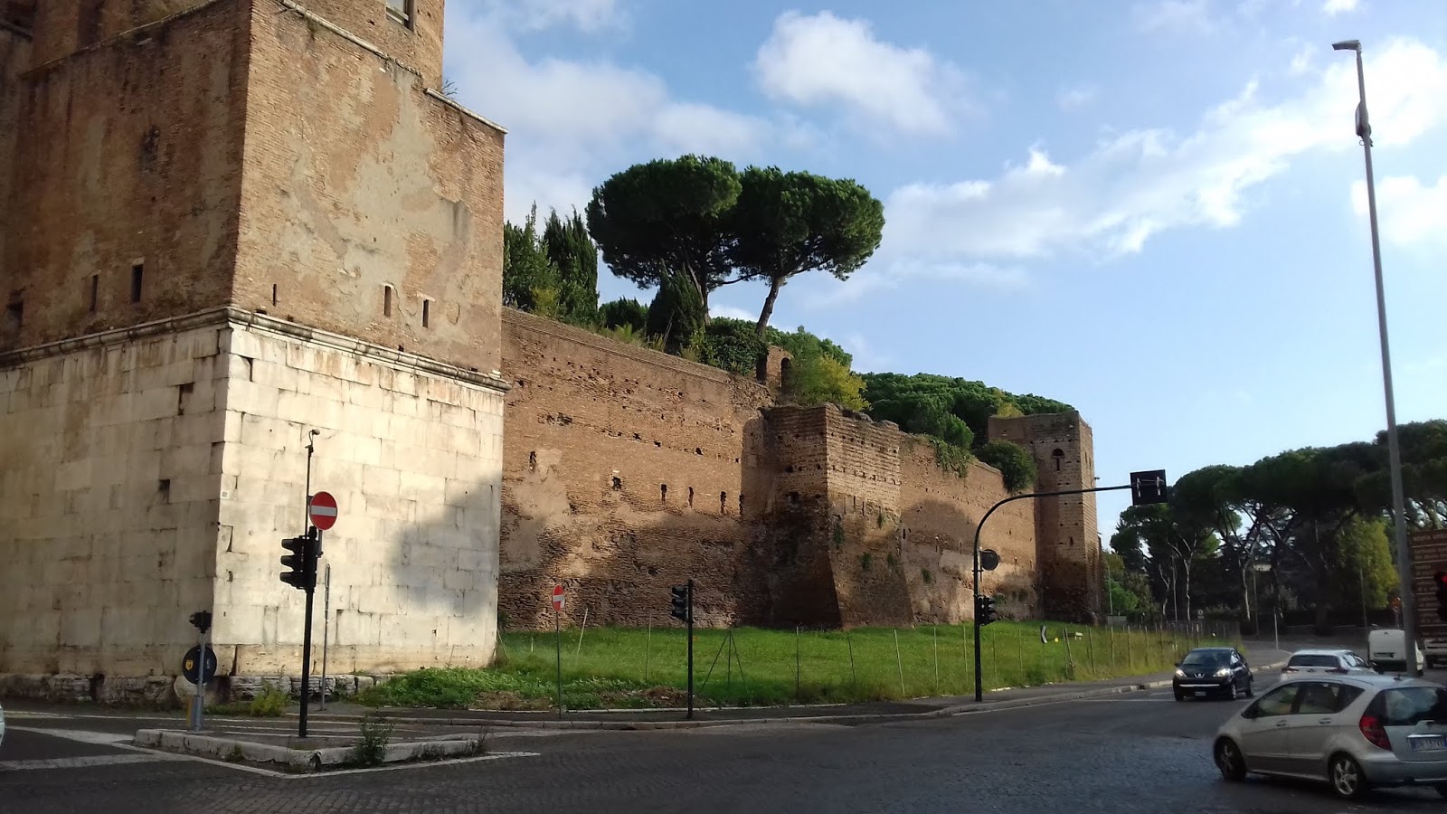 Via Appia Antica - da Porta Capena (Roma) a Cisterna di Latina