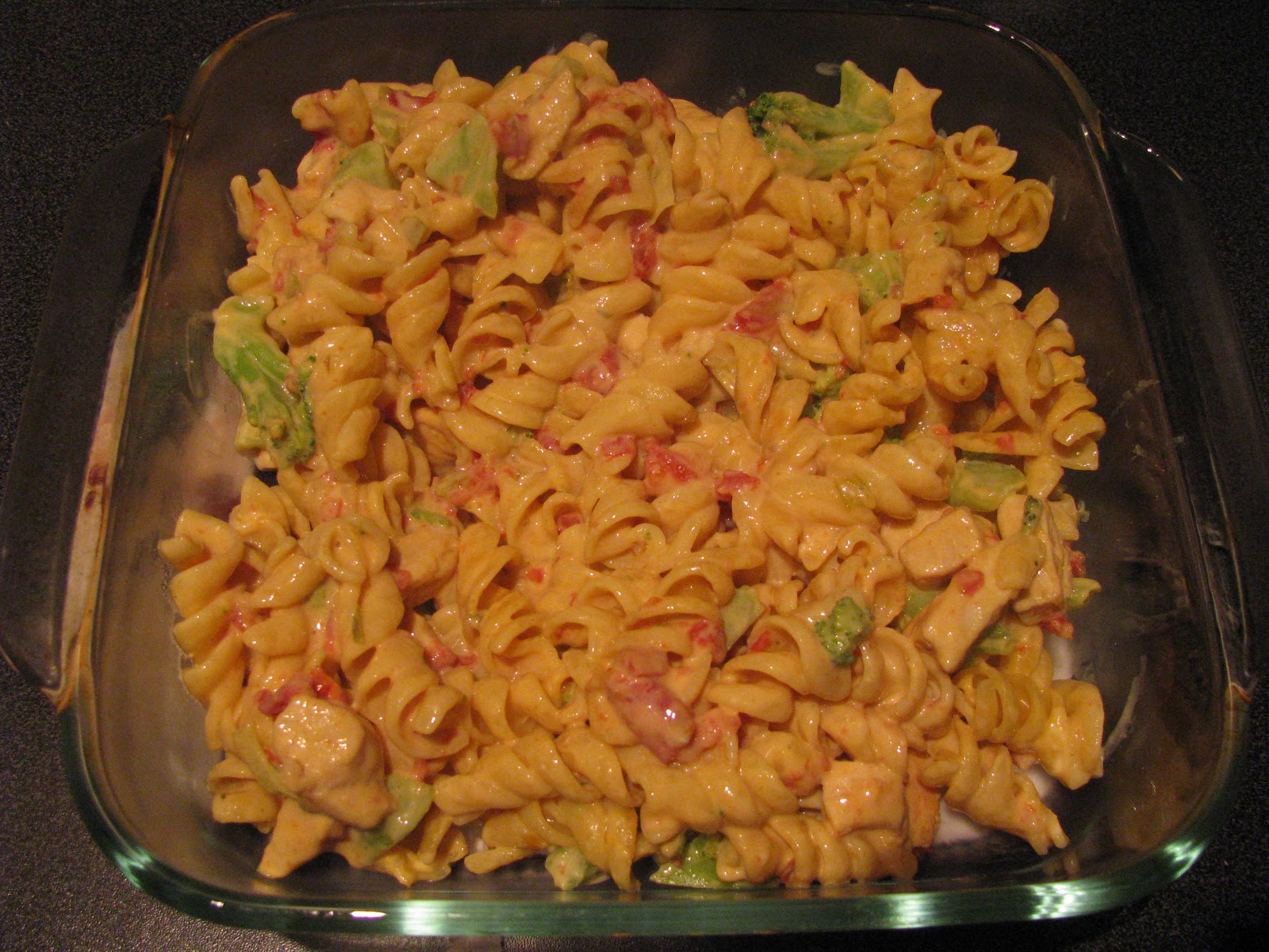 Cheesy Chicken Rotini With a Twist! | Party of Four (Room for One More)