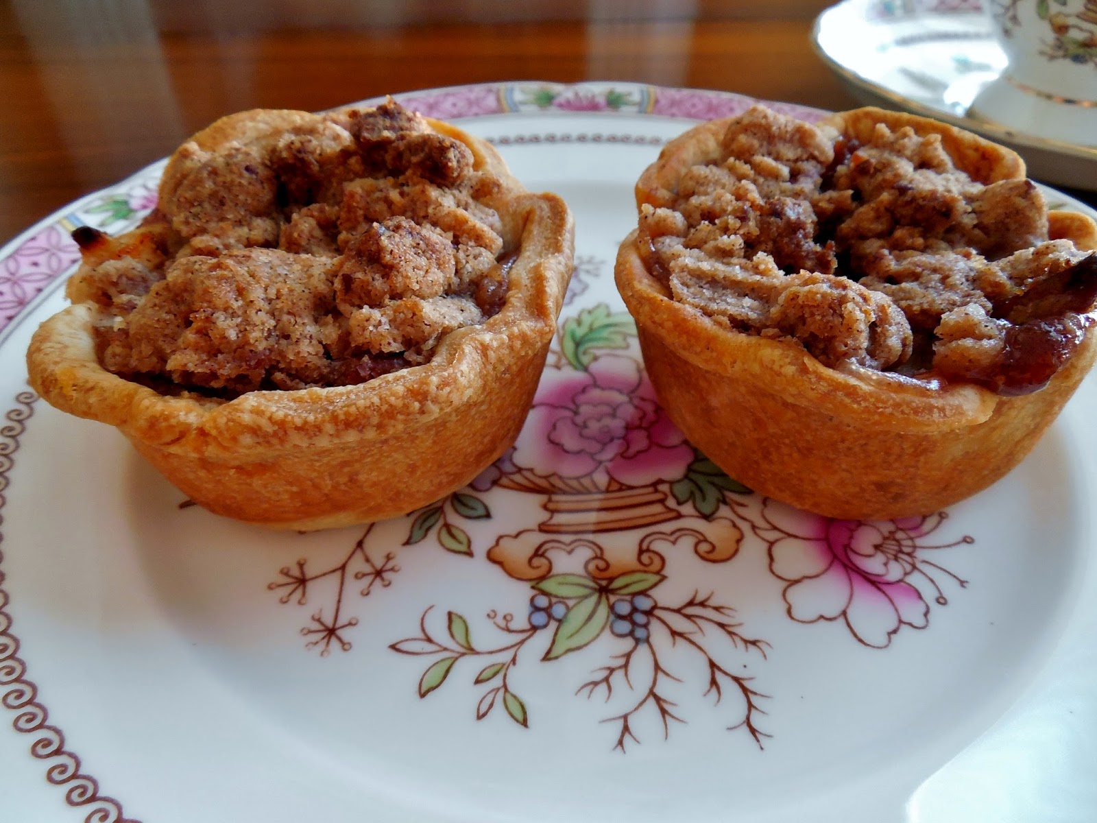 Teatime Journeys: Peach Cutie Pies