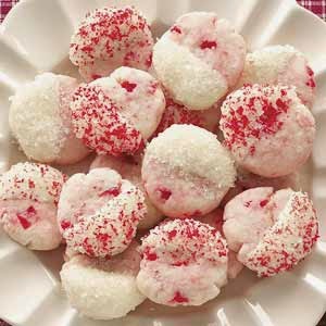 Mrs.T's Christmas Kitchen: Dipped Cherry Cookies ~ a recipe to make again!